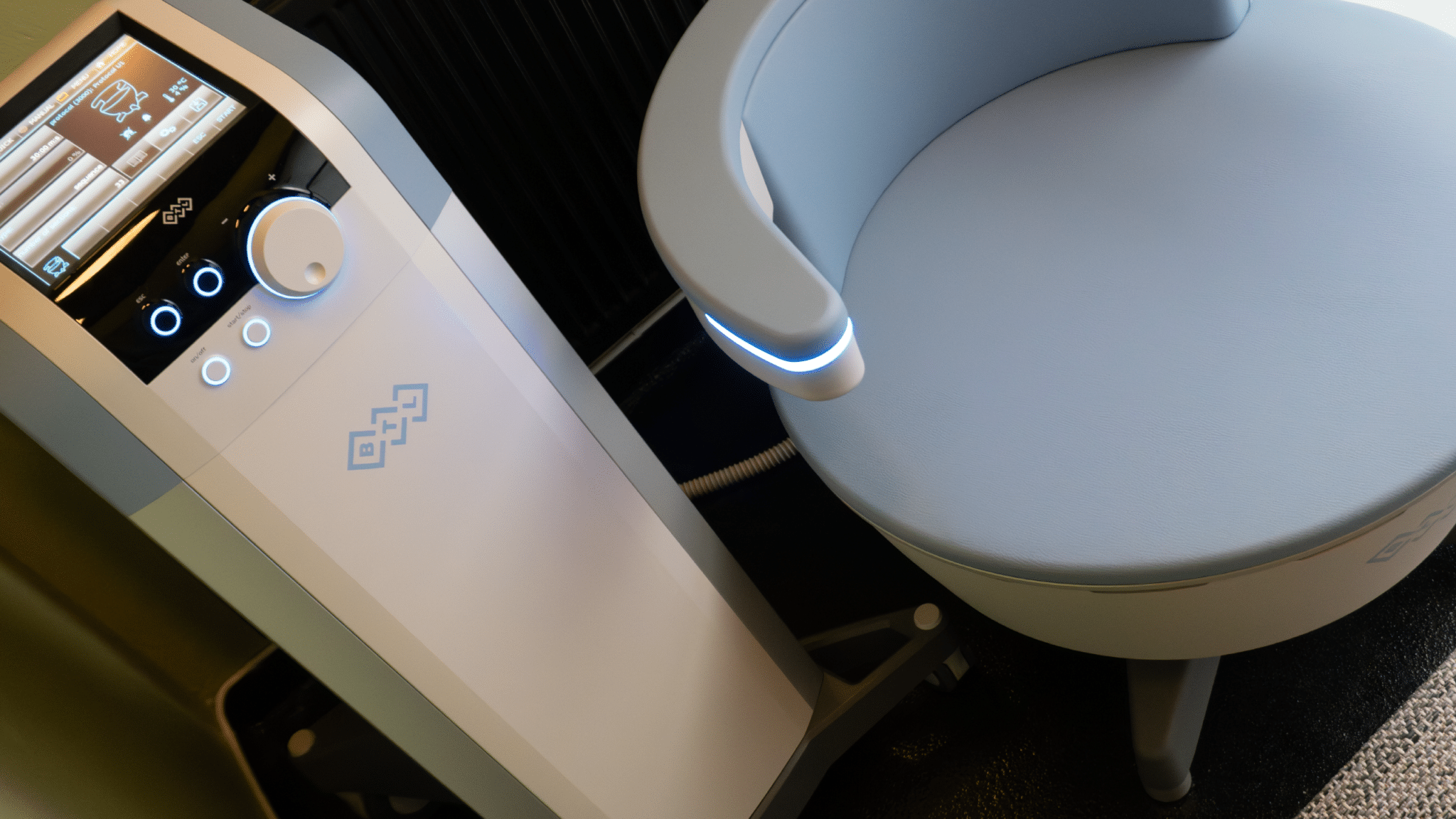 Eliminate urinary leakage with Emsella pelvic floor treatment – Hagabadet